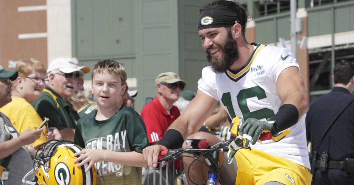 Former UW-Whitewater receiver Jake Kumerow continues to turn heads with ...