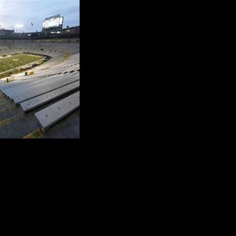 Trailblazing former Green Bay Packers halfback Veryl Switzer dies at 89