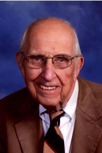 Retired real estate leader Phillip Stark dies at 94