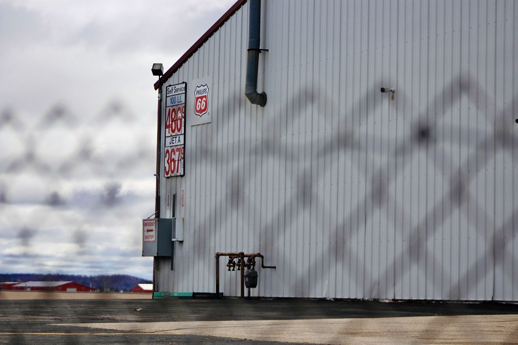 Wisconsin city mourns 4 who died in Illinois plane crash