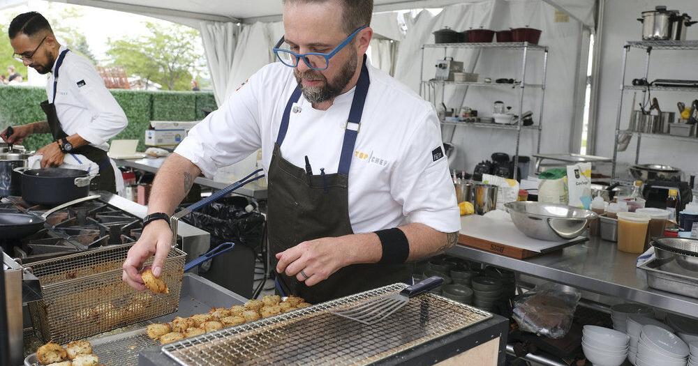 Debriefing with Dan Jacobs after his near win on Top Chef