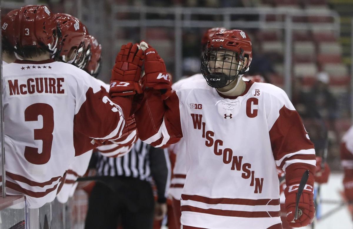 Badgers men's hockey: Luke Kunin leaves Wisconsin after 2 seasons to ...