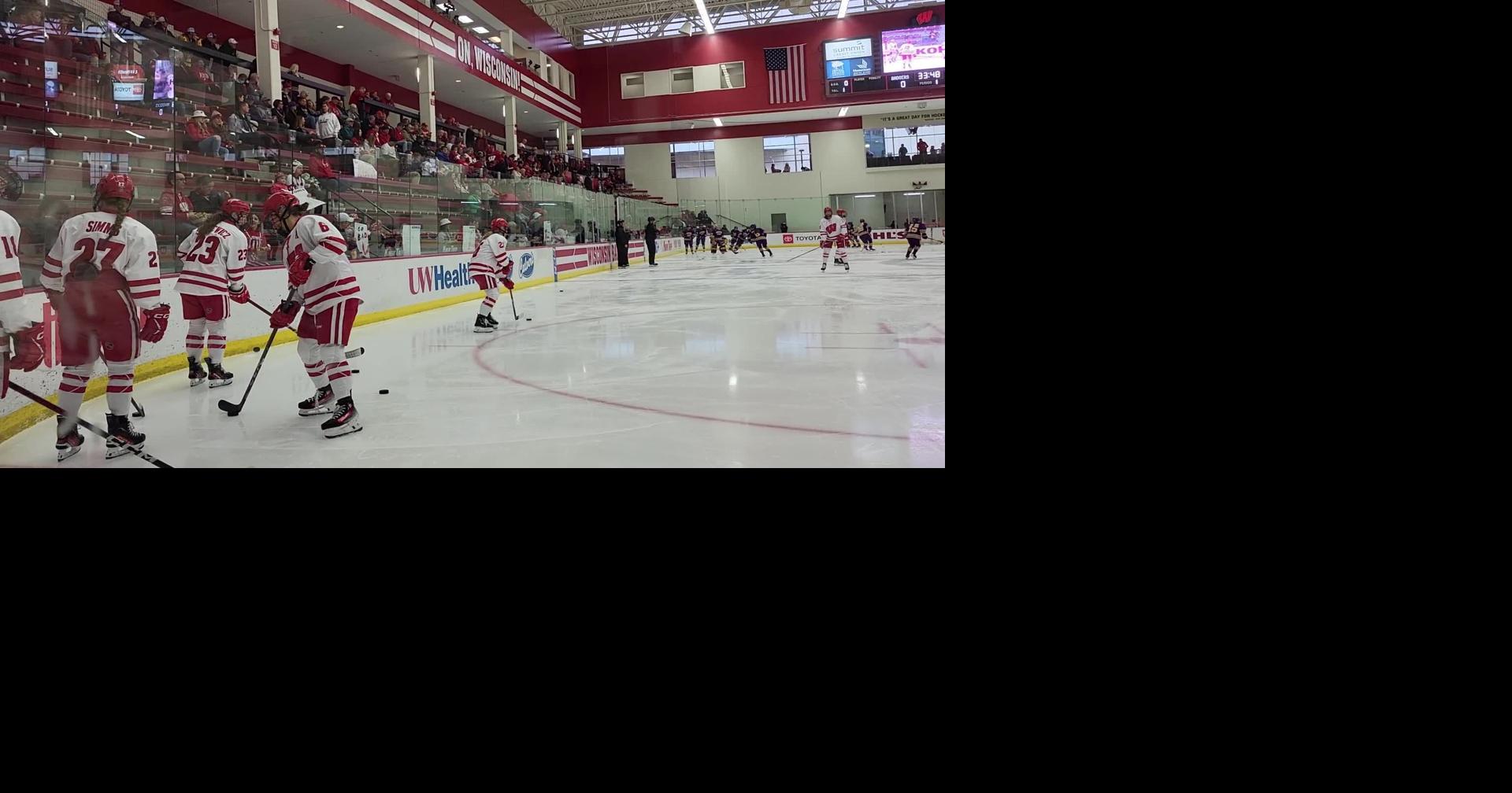Wisconsin women's hockey warms up before playing Minnesota State