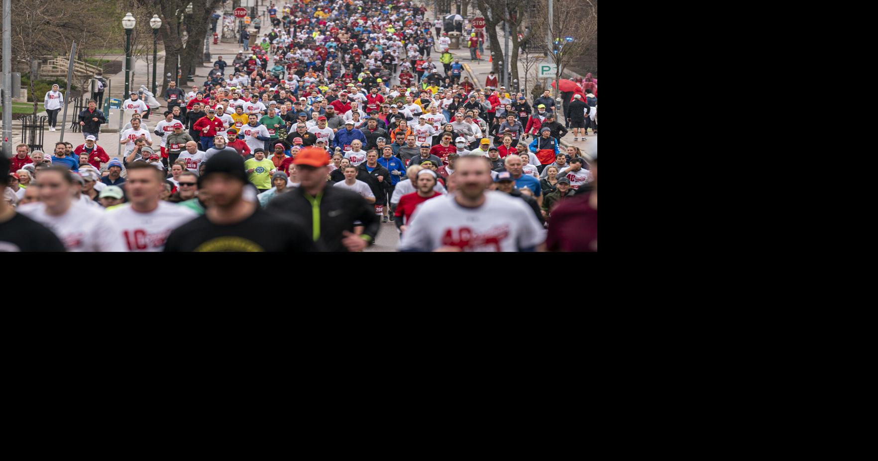 Photos: Thousands run, walk through Downtown Madison as Crazylegs race ...
