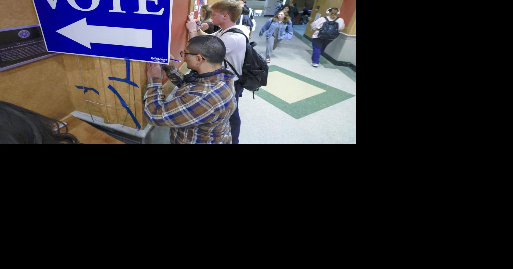 Republican group targets Wisconsin early voting sites