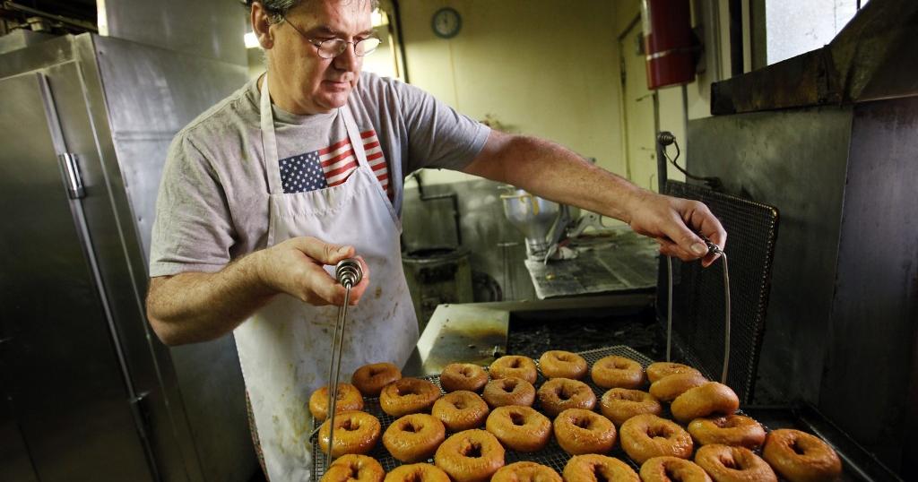 On Wisconsin: Lodi bakery has been raising dough for 90 years