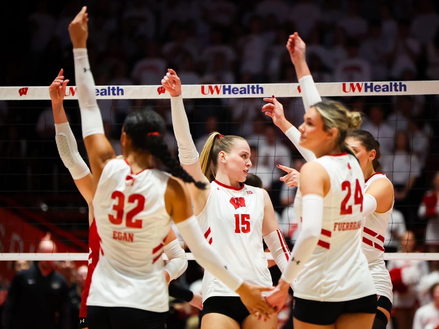 Wisconsin volleyball vs. Purdue: Score, analysis