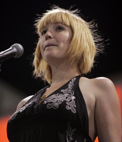 Birthday: Leigh Nash