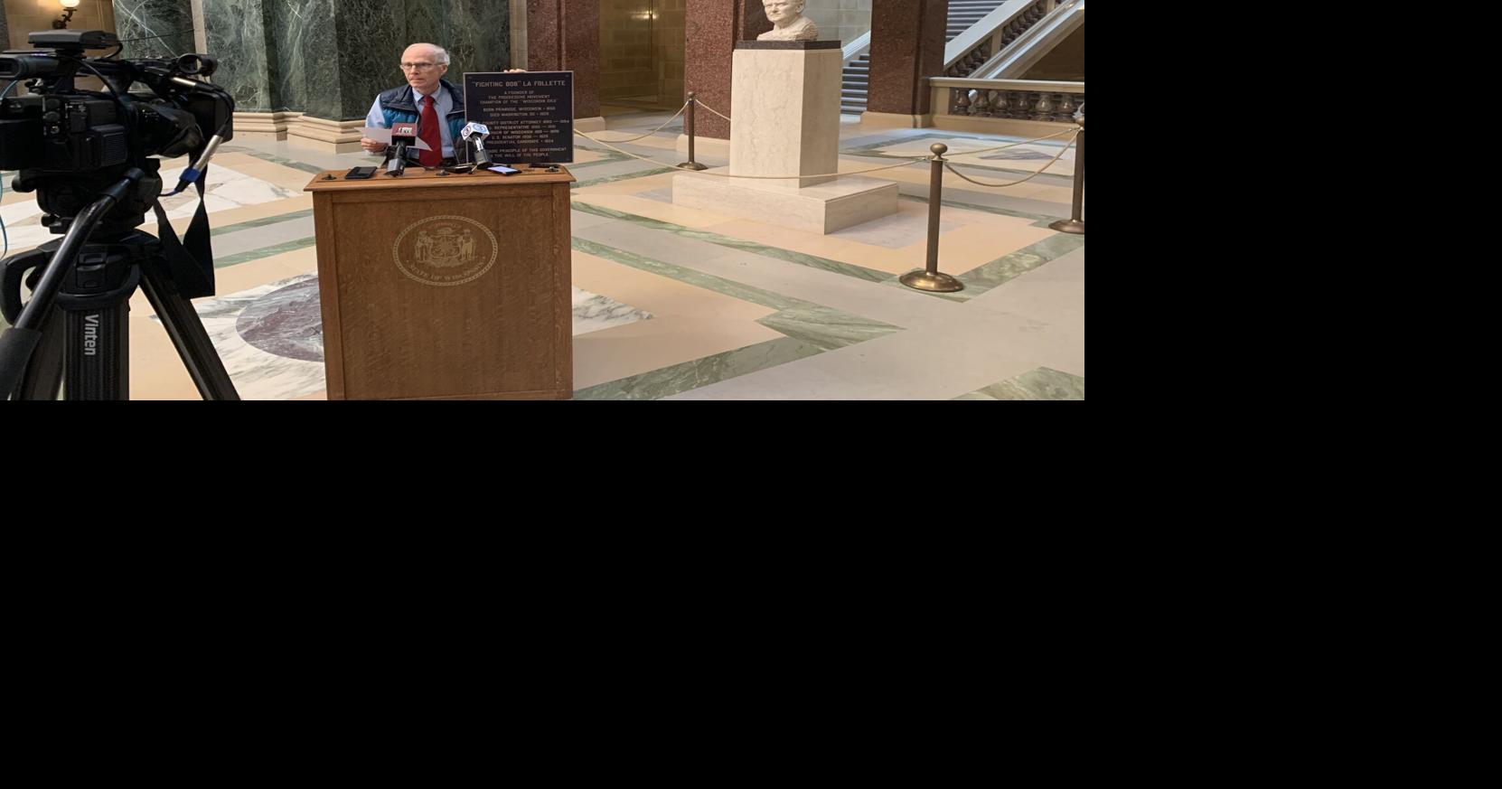 State Capitol's 'Fighting Bob' La Follette bust to get plaque