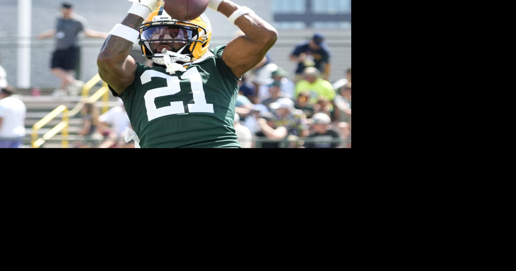 Packers' Hobbs out after knee surgery for torn meniscus