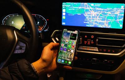 Wireless smartphone integration