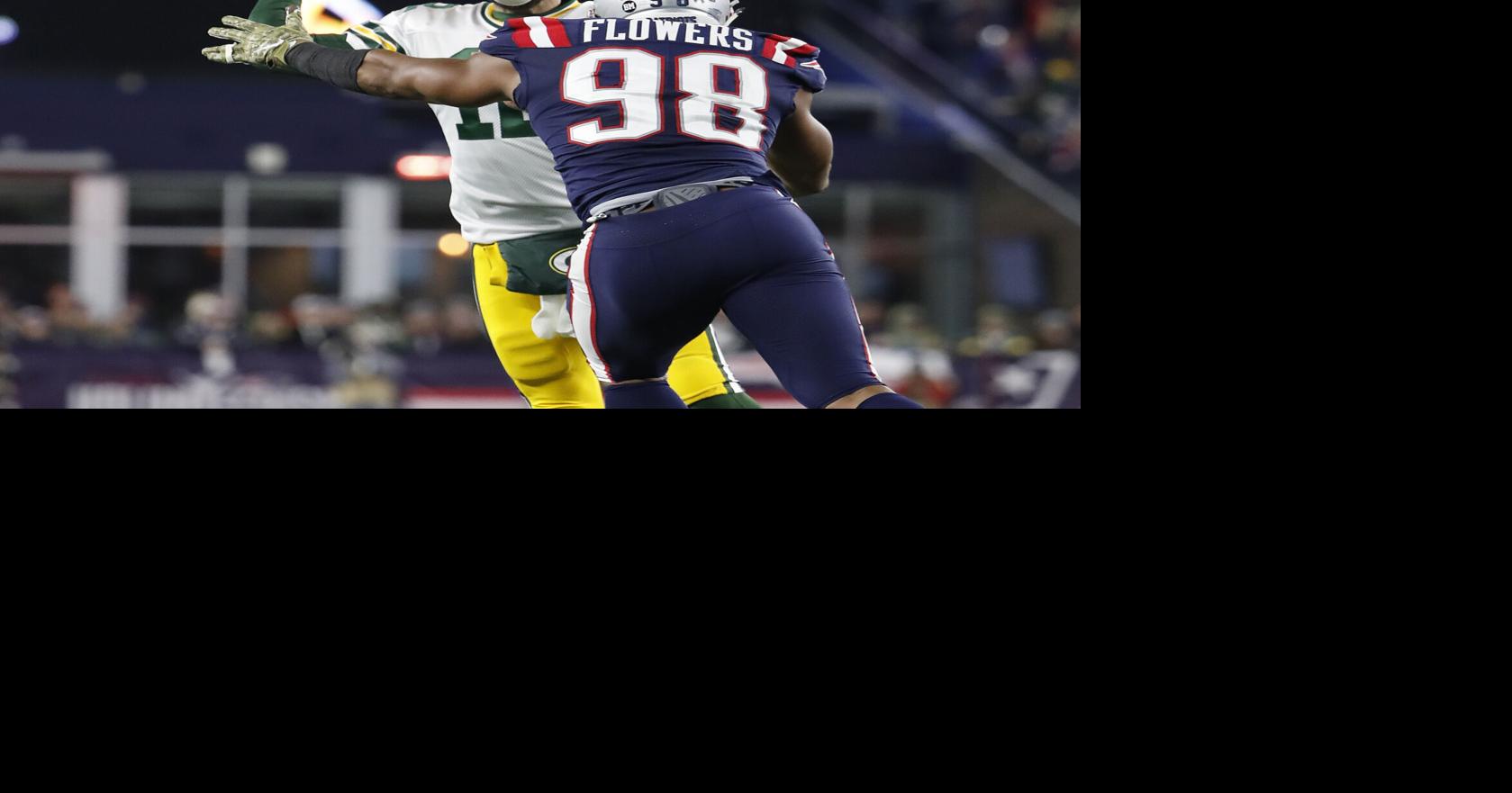 Bill Belichick, Aaron Rodgers prepare to match wits Sunday