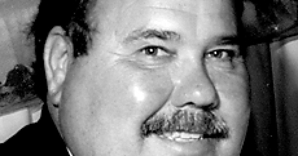 Scott, Neale R.