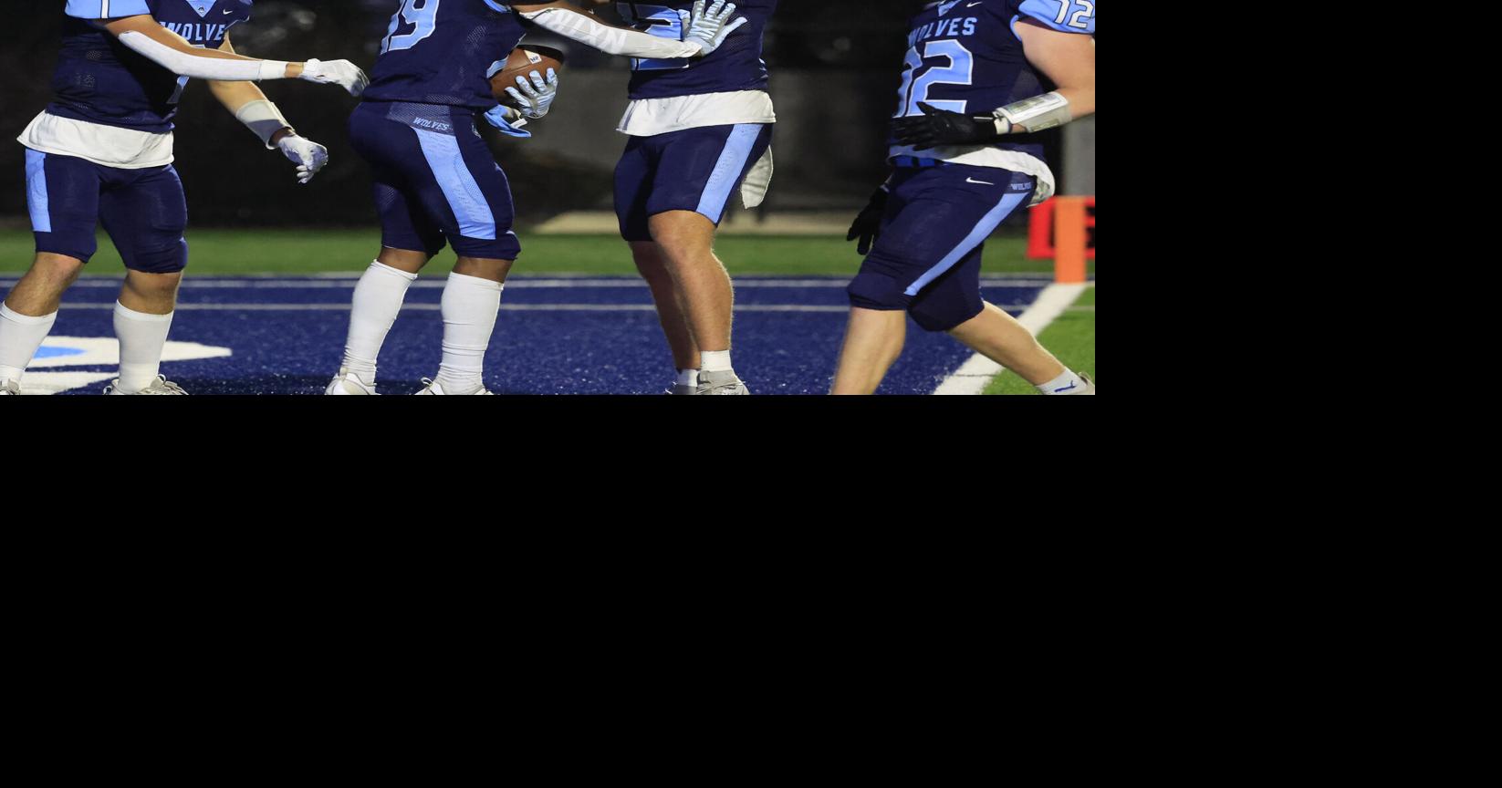 Sun Prairie West football returns to its winning ways