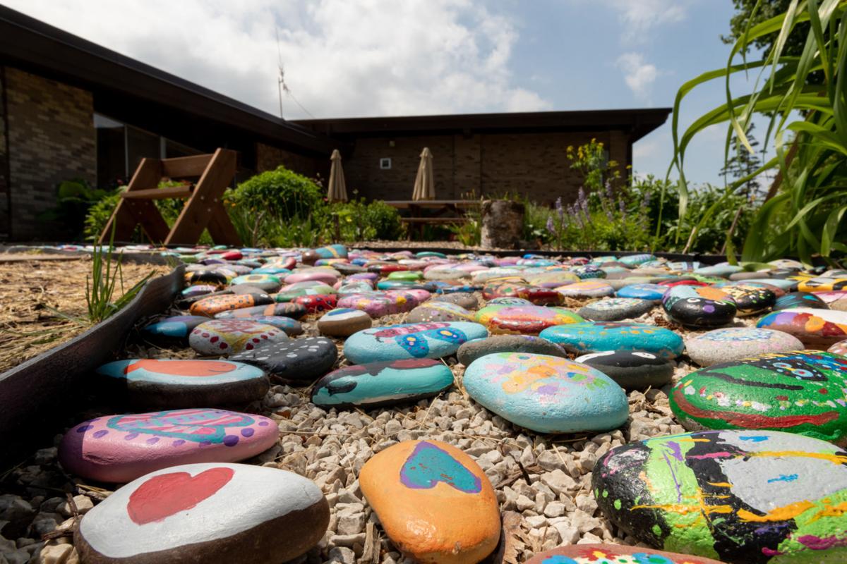 Students spread kindness at Glenn Stephens