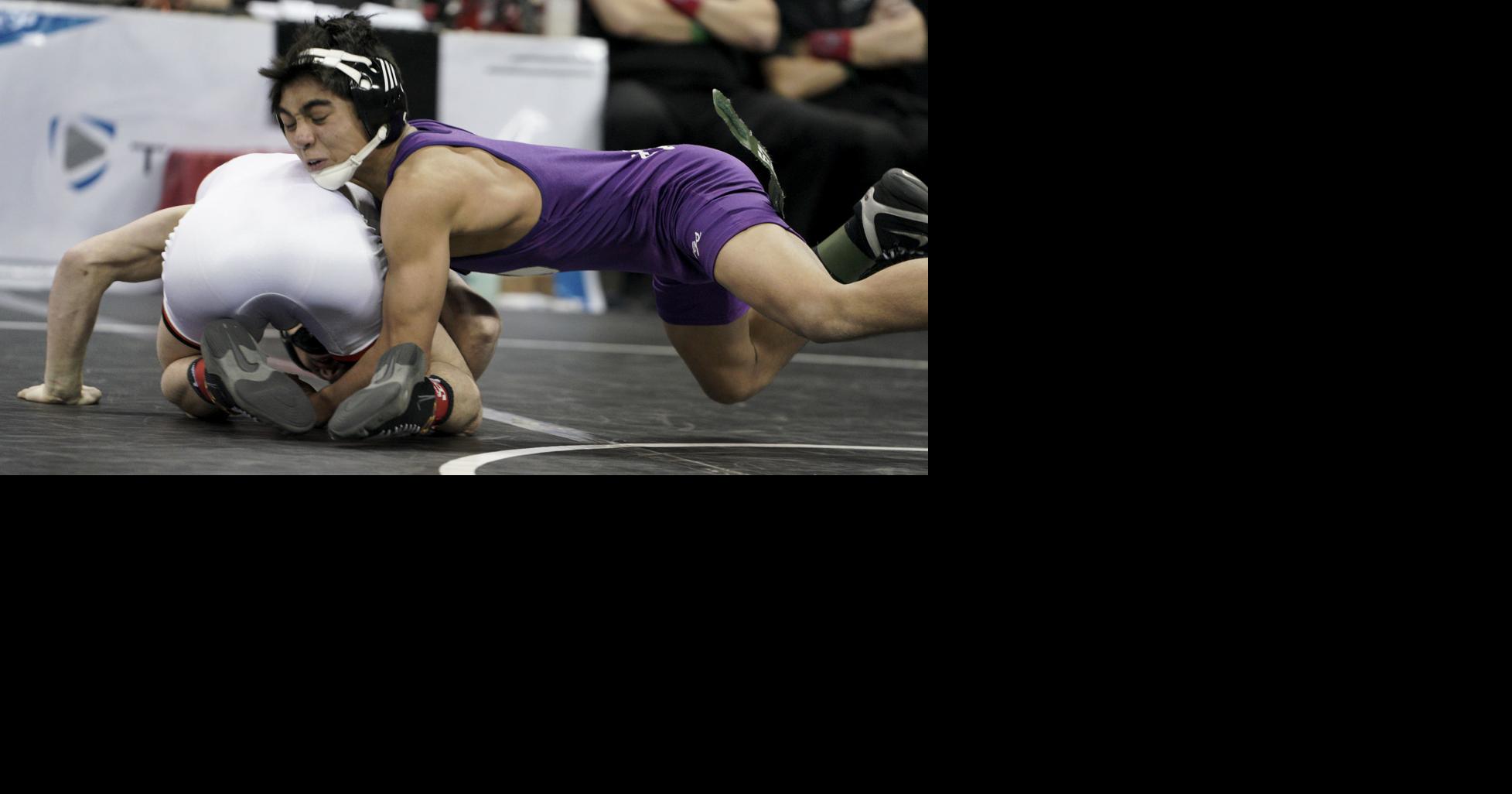 All-area wrestling: Stoughton's Nicolar Rivera, Memorial's Kaden Reetz ...