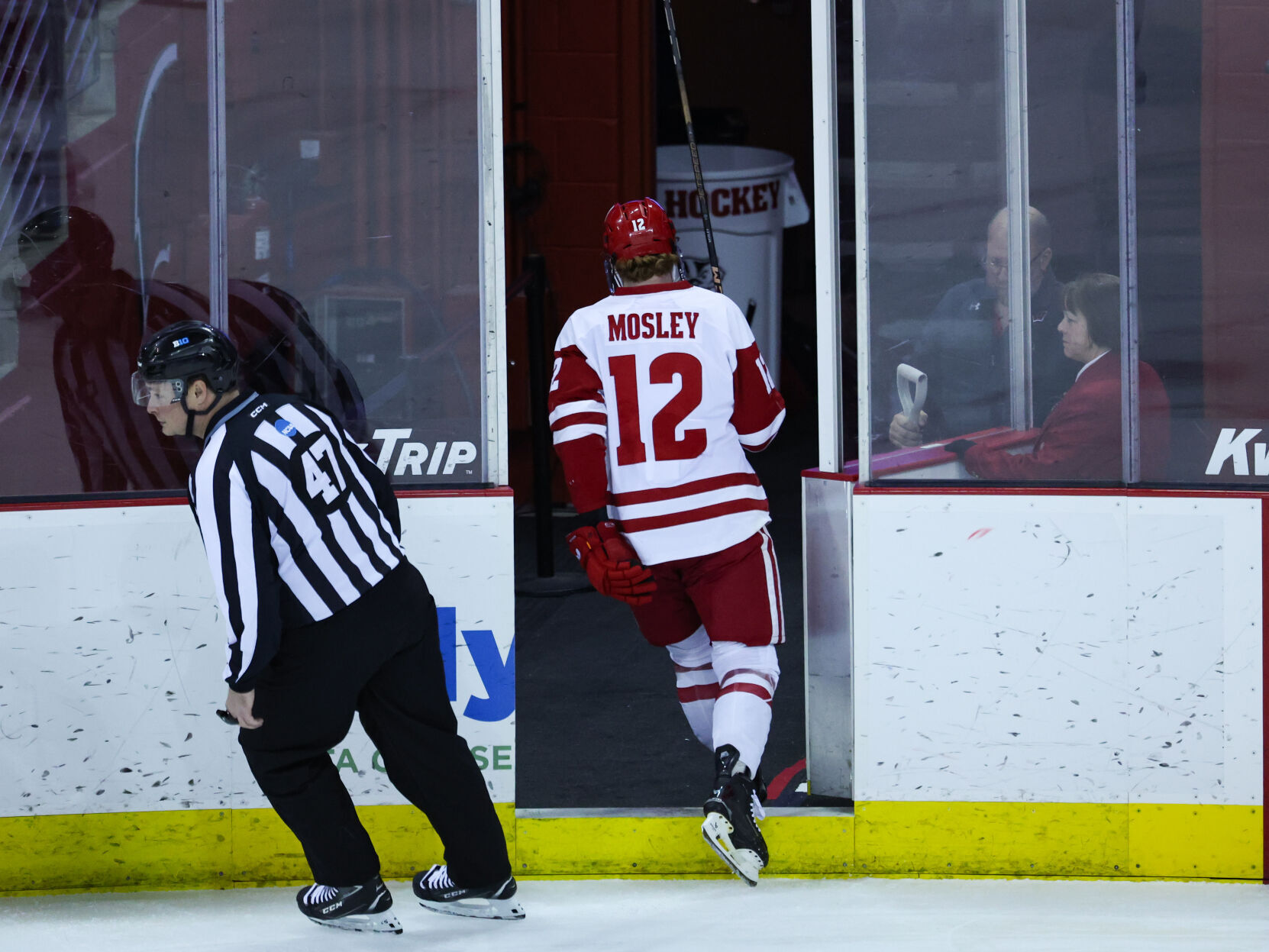 Penn State completes sweep of reeling Wisconsin men's hockey
