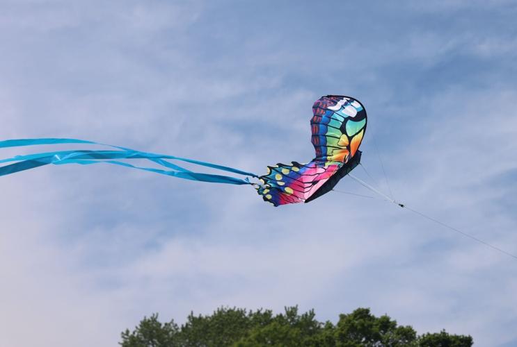 Outta Sight Kite Flight returns to Kenosha for 23rd year
