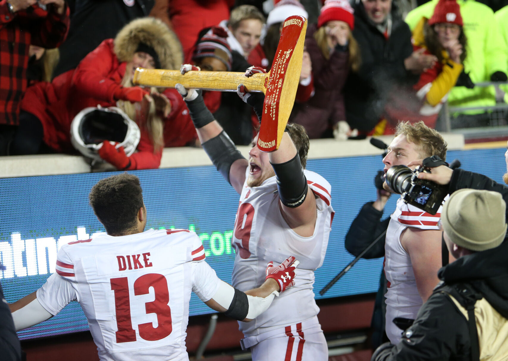 Wisconsin football season preview: Athlon Magazine