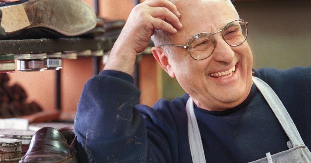 Doug Moe: Book tells delicious old stories