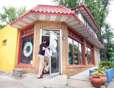 Restaurant news: Nostrano, Great Dane, Daisy Cafe & Cupcakery