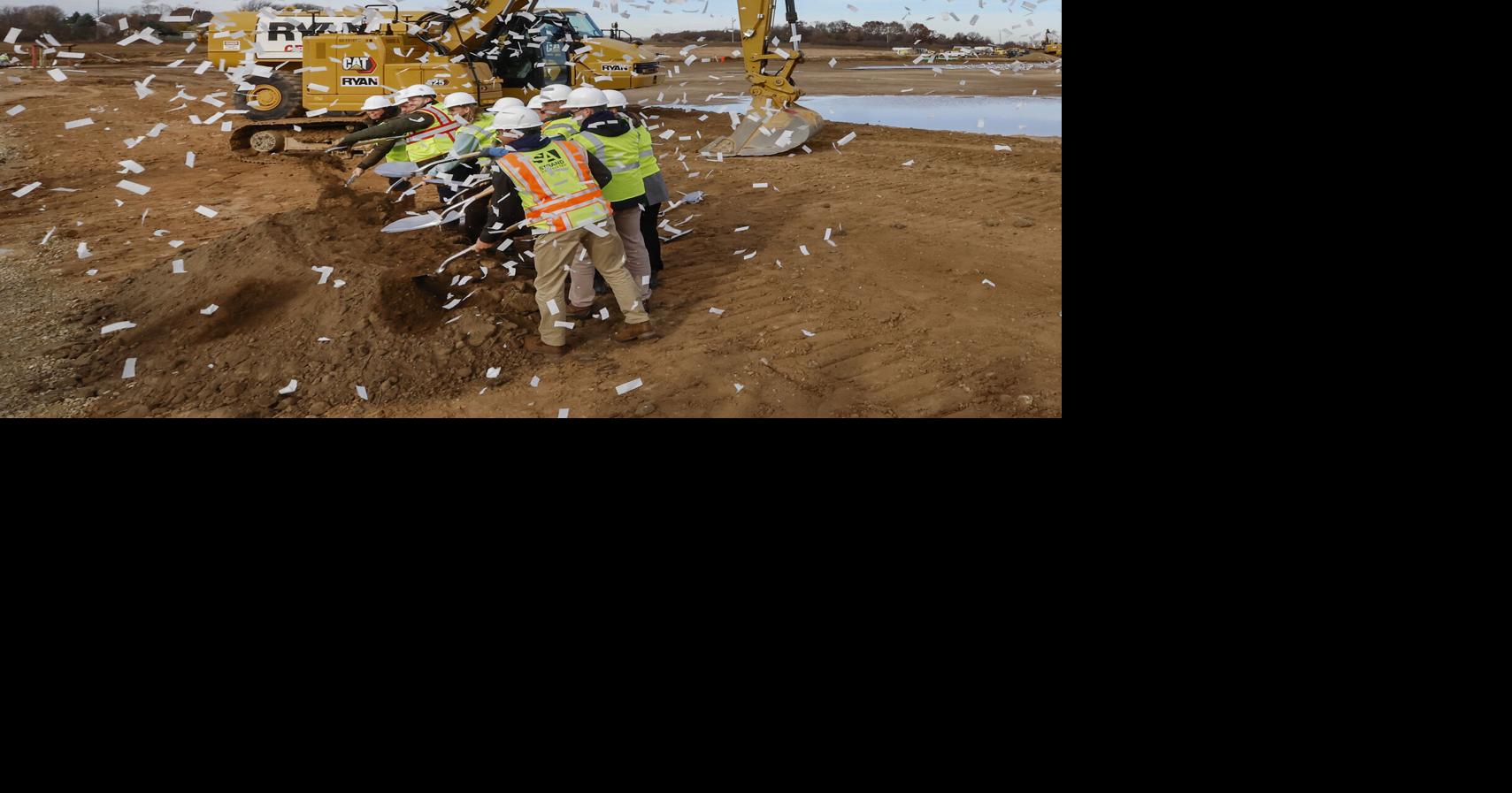 Amazon starts construction on Cottage Grove warehouse