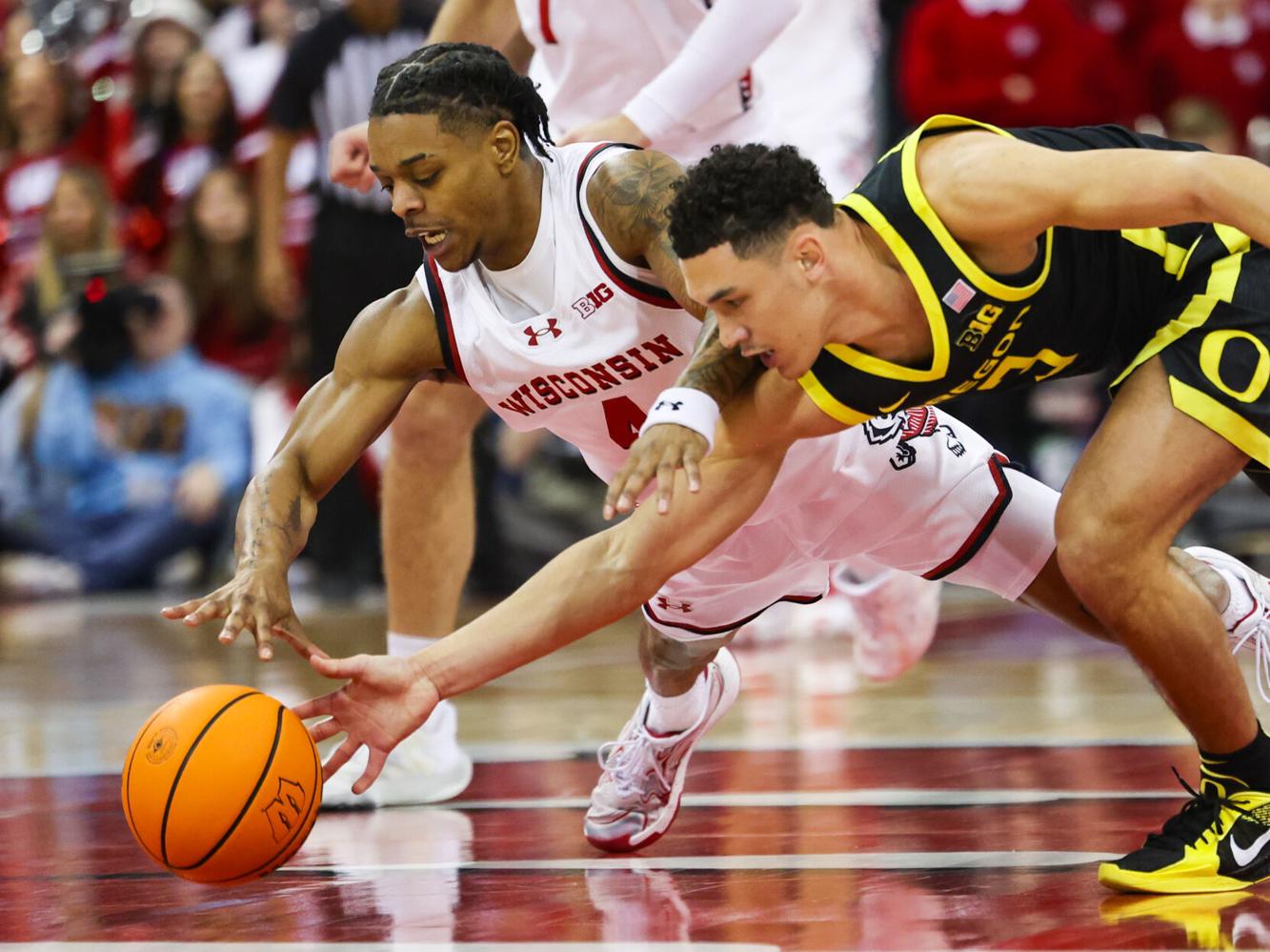 Wisconsin men's basketball collapses late against Oregon