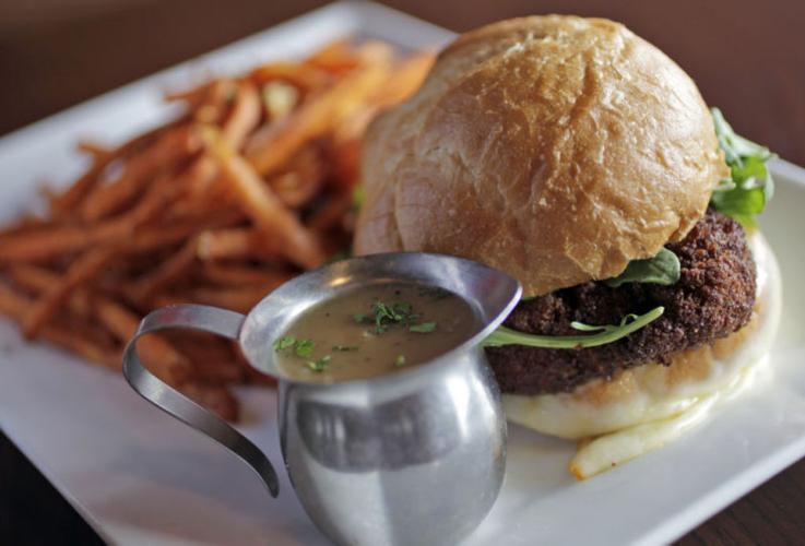 Restaurant review: Flying Hound duplicates Free House Pub success in ...