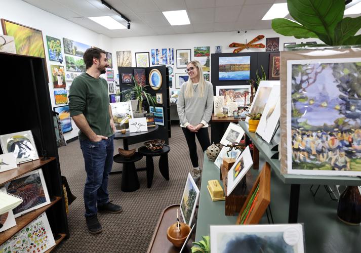 Madison Art Mart opens consignment shop on West Side