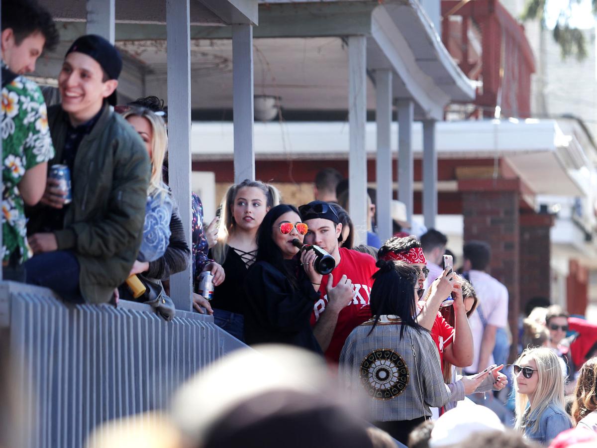 Annual Mifflin Street Block Party draws up to 18,000 college students ...