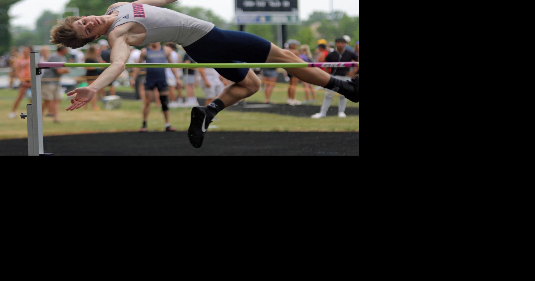 GALLERY: Area athletes advance through WIAA Division 1 Madison Memorial ...