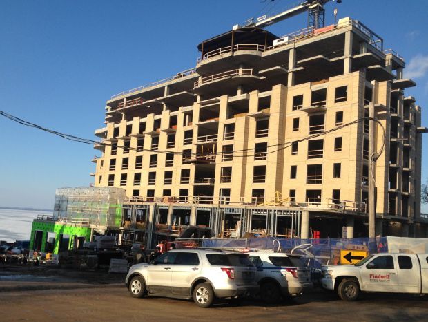 Worker who died at Edgewater construction site identified