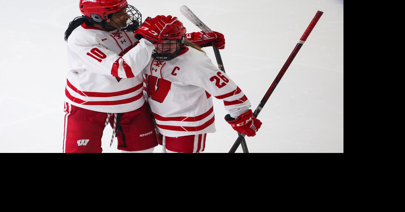 Wisconsin women's hockey players up for Patty Kazmaier award