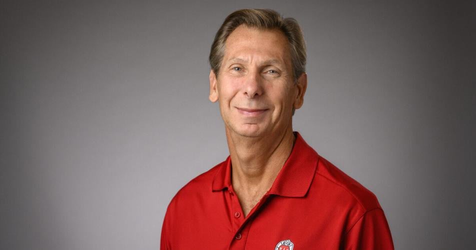 Charles Hoslet named UW ombuds for three-year term