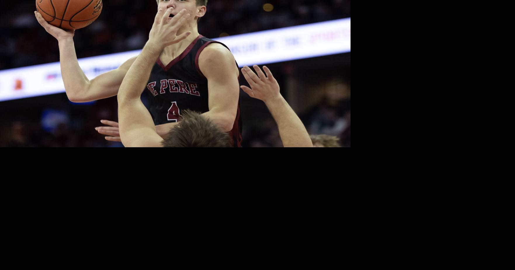 Zach Kinziger signs with Wisconsin men's basketball