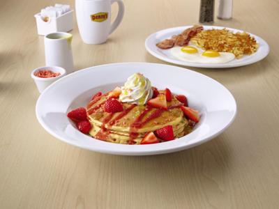 Yeah, I Ate That: Denny's Han Solo pancakes really pop off the plate