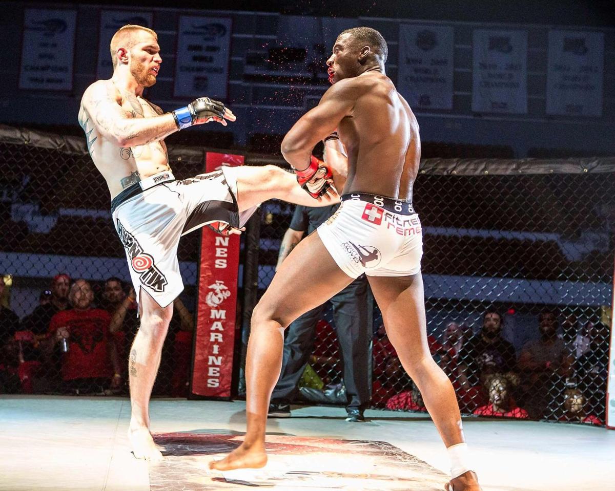 Madison mixed martial arts fighter Alton 'The Bo Man' Cunningham in UFC ...