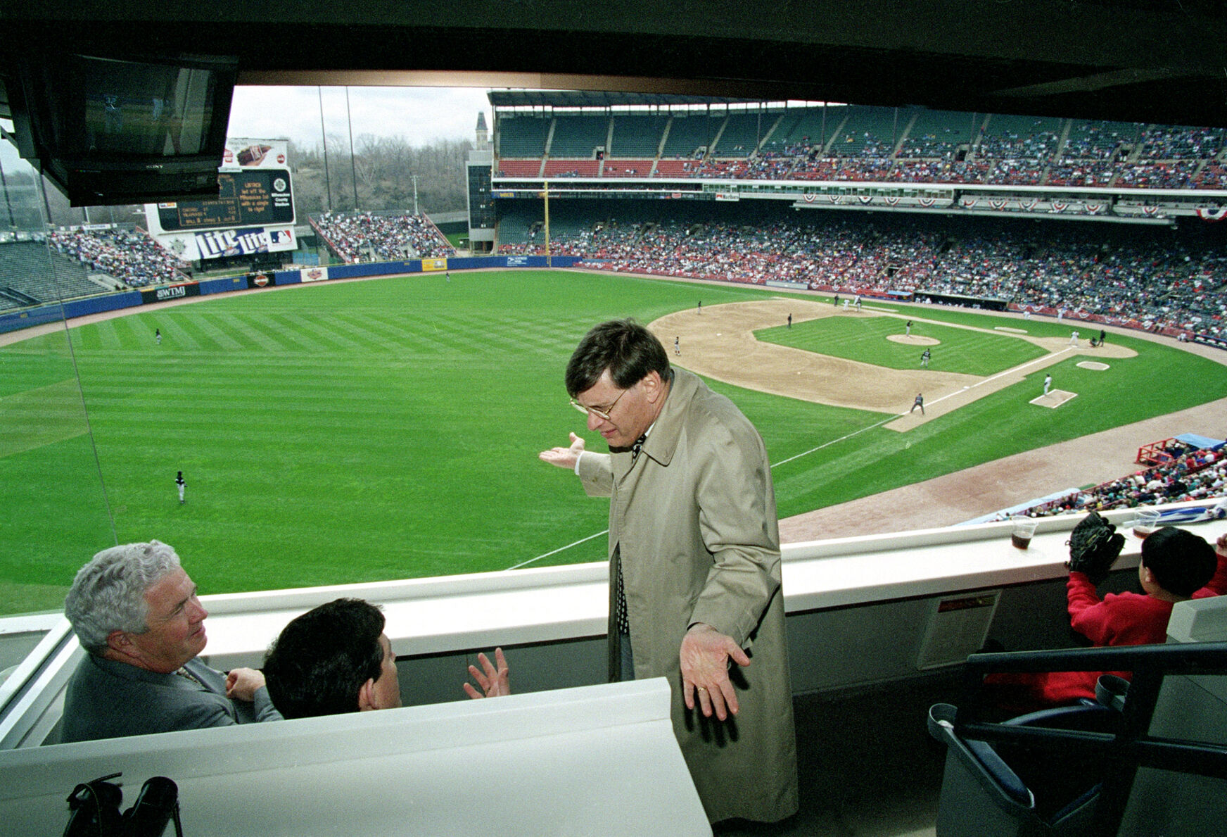 Milwaukee Brewers stadium, future were in question in 1995