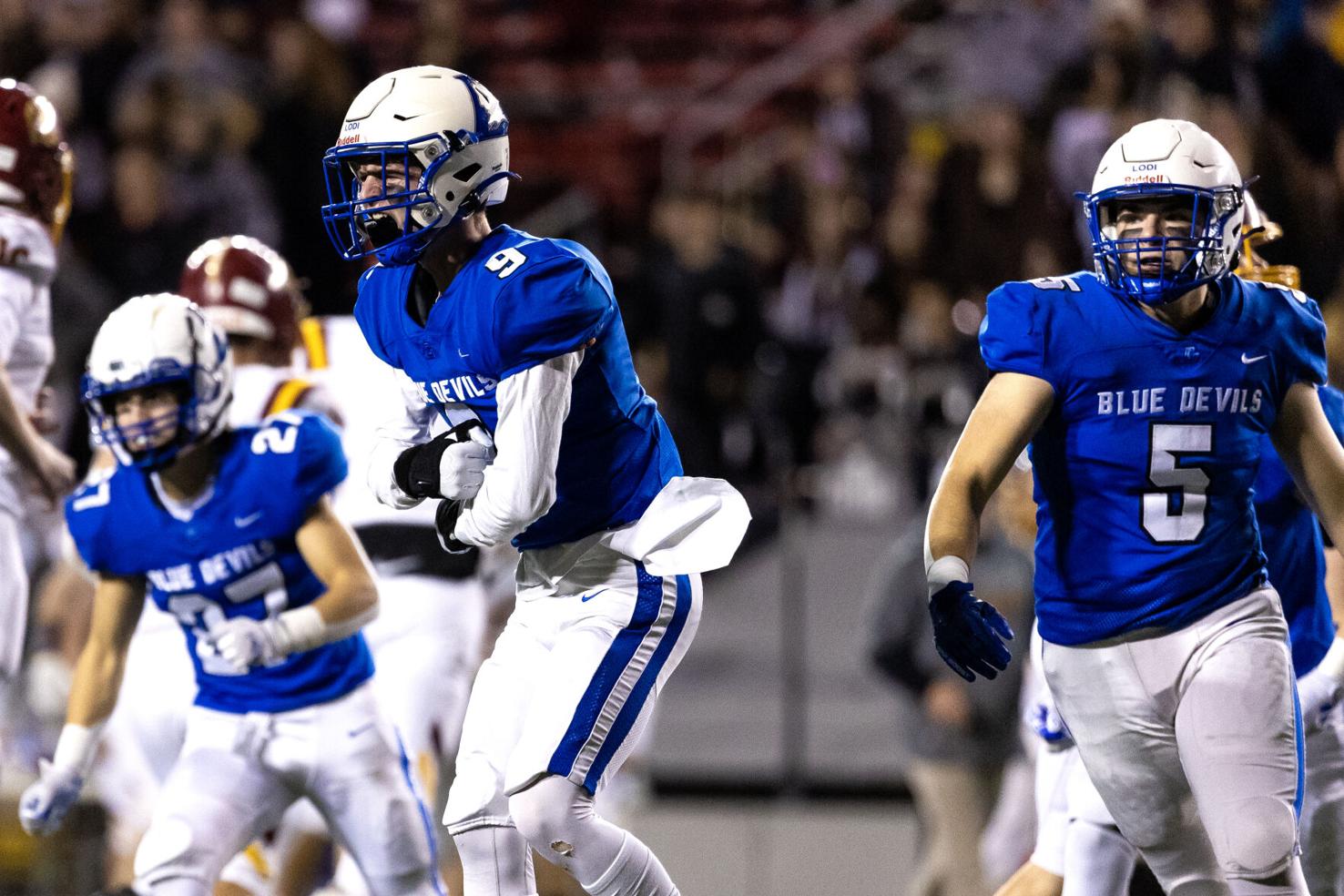 Lodi football wins second state title behind Mason Lane