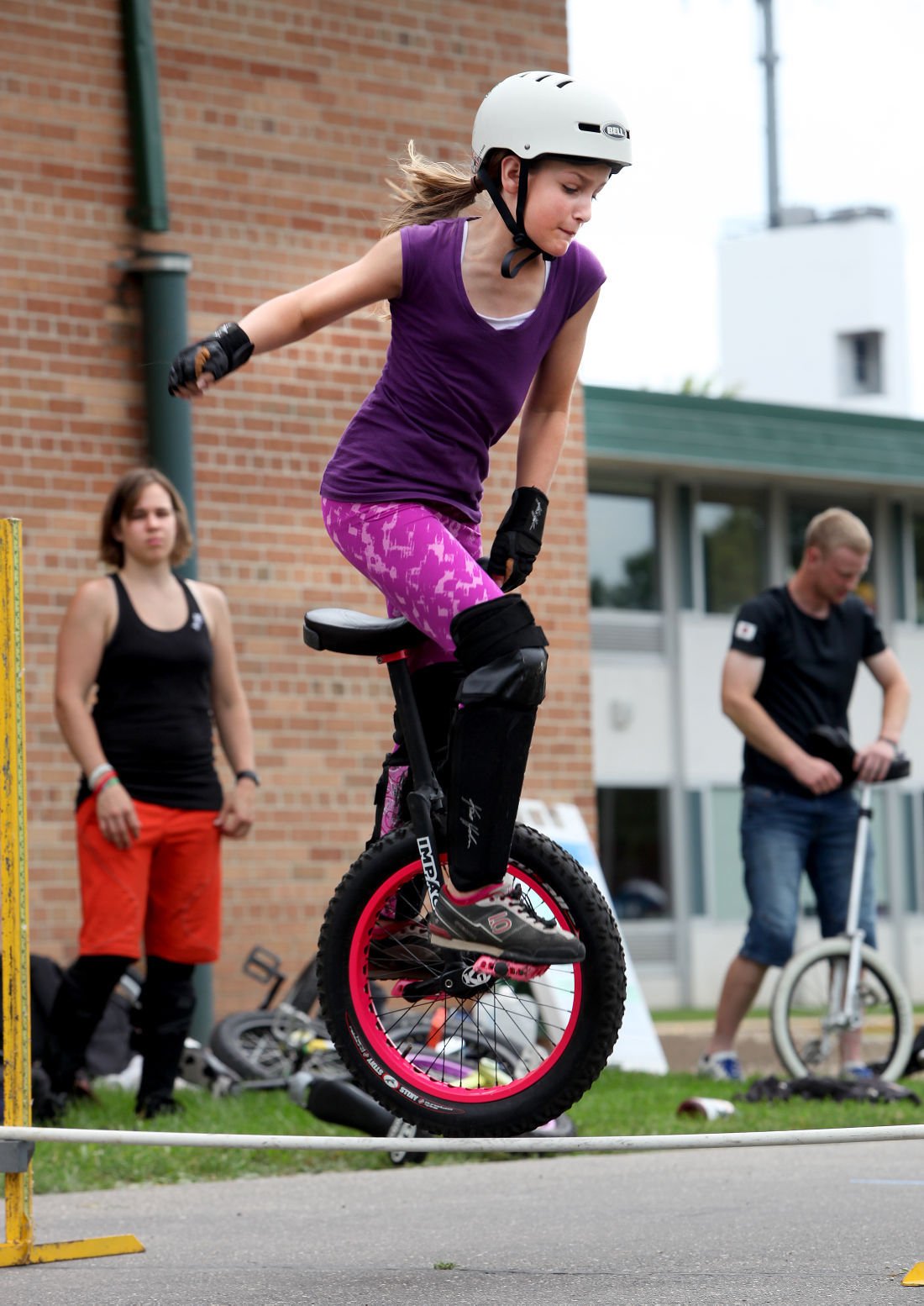 Photos: Amazing feats on one wheel abound at unicycling championships ...