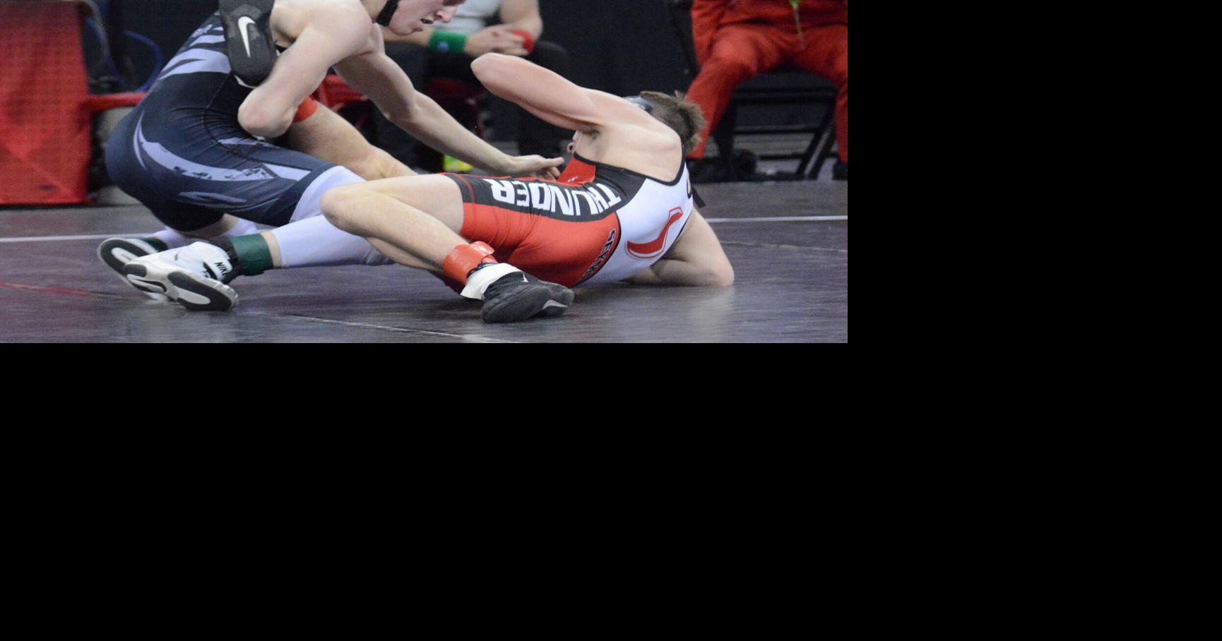 Raiders' Blake Endres caps career wtih first state title