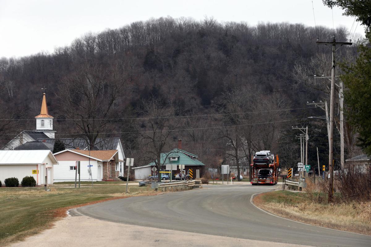 Boaz, Wisconsin, population 156, to host state's first community-scale ...