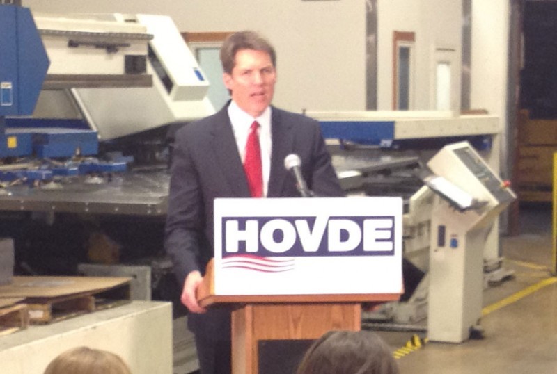 Madison hedge fund manager Hovde enters Senate race as Republican