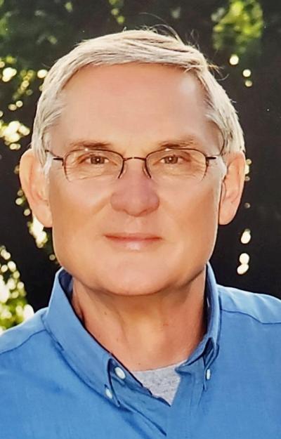 Kenneth "Ken" Taylor