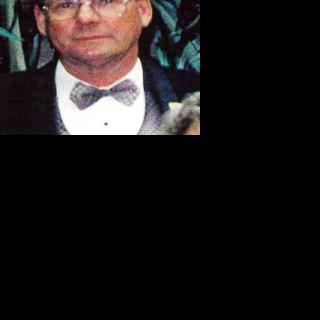 Robert "Bob" Bahr