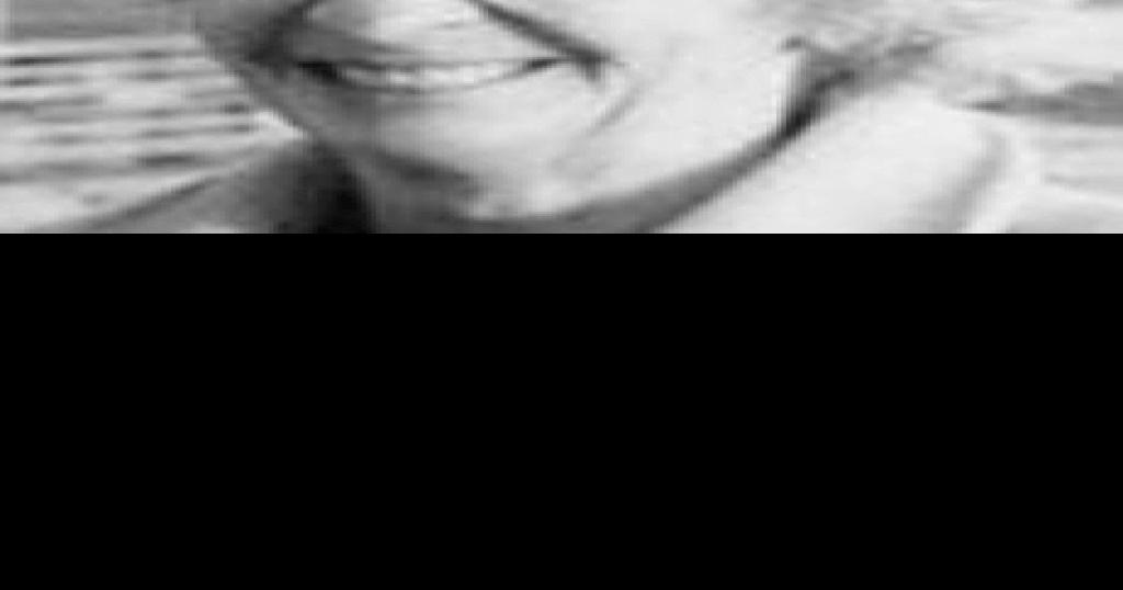 Kathryn "Kay" (Walker) Parisi