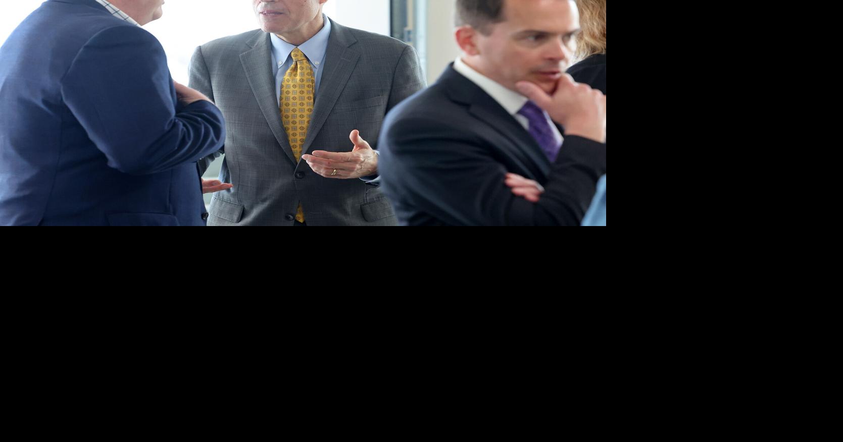 UW-Milwaukee Chancellor Mark Mone to step down