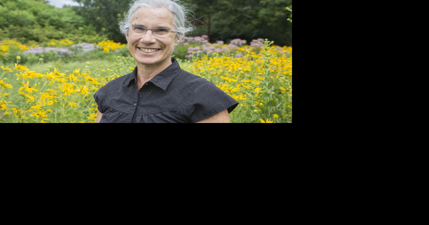 Q&A: UW Arboretum's Susan Carpenter is buzzing over a rare bee