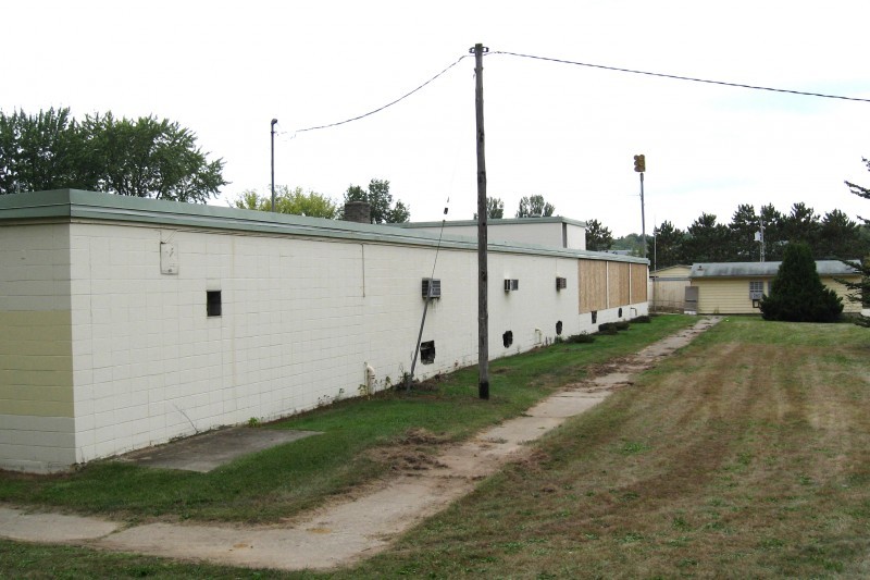 Badger School building may become green campus