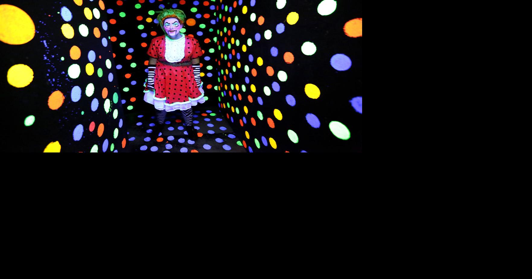 Behind the scenes with the 'haunt actors' who amp up the scare at ...